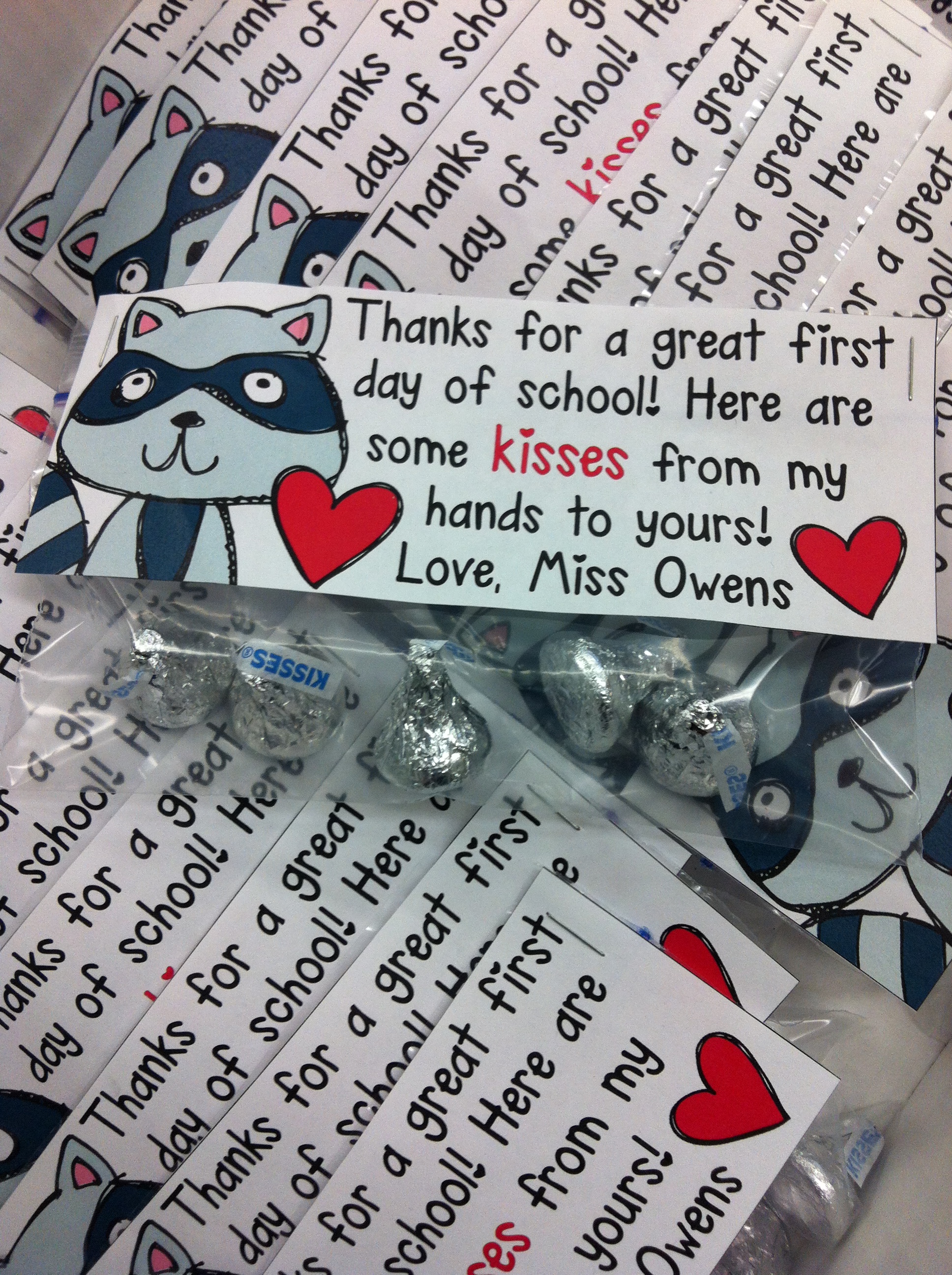 Kissing Hand Freebie - Happy Teacher, Happy Kids